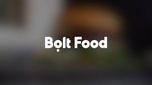 12K views · 41 reactions | Bolt Food & Caesar's House celebrate St.Patrick's day together! Want some of that Irish feeling delivered to your doorstep? Caesar's House has a limited offer for a cool burger -  "The Padi's Burger"  - just for 9,90€ Delivered by Bolt Food! Order now and enjoy it! Don't have the App yet?  bit.ly/BoltFoodFB | Bolt Food | Facebook