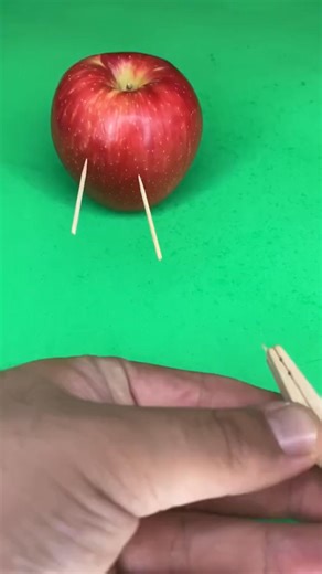 DIY Clothespin Toothpick Launcher