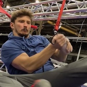 11M views · 709 reactions | This lad may just have the greatest job in the world as a Ninja Warrior obstacle course tester  | LADbible | Facebook