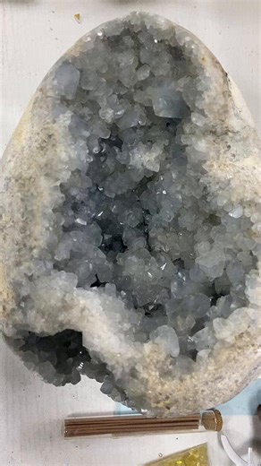 #naturalcrystal #healingcrystal #crystals #carving #crystaltok🔮 #wholesale #quality