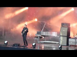 Muse - The Handler (live @ Greenfest 2015 St Petersburg)