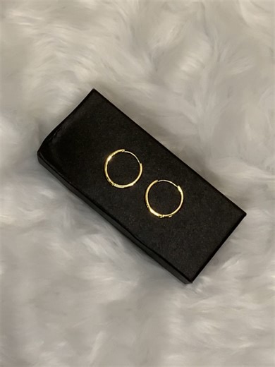 Elevate Your Outfit with Stylish Hoop Earrings