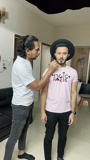 No one is safe from magic, not even the makeup artist #magic #magictrick #impromptu #fyp | Magic Razik