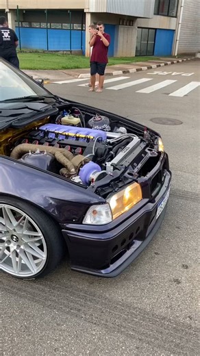 Pra refrescar! 🥶 O motor top do @project.xcar com o radiador que é a referência do mercado automotivo. #motor #turbo #performancecar | Metal Horse