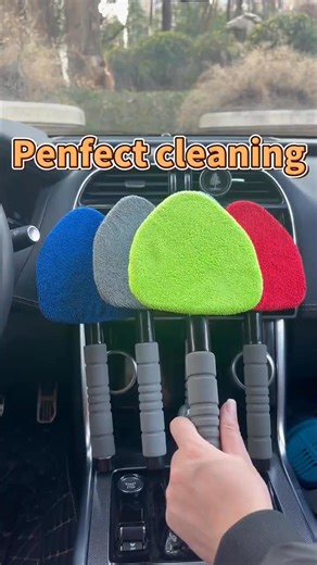How to clean your windshield without leaving any streaks.😍🧼https://t.site/4jnywSt #car #carwindowcleaning #carcleaning #carmusthaves | Anspecific