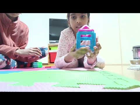 Playing magnets with @anvi.atmaram