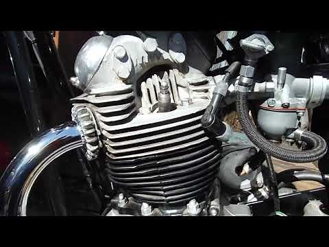 Norton Commando 750 2 My preparations to check and set the ignition timing correctly discussed.