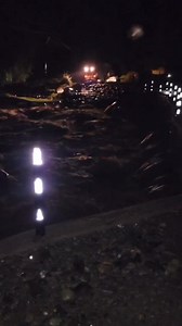 Kijpora Bridge in Kangan Destroyed by Rising Water, Traffic Suspended Kangan: Due to rising water levels in Wangat Nala, the Kijpora Bridge near the Dumping Site on the SSG Road has been completely destroyed, resulting in the total suspension of traffic between Srinagar, Ganderbal, Sonamarg, and Ladakh. According to the Traffic Police, vehicular movement will only resume once the bridge is repaired and restored, and after receiving a green signal from the BEACON authorities. Police have urged dr