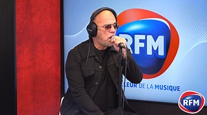 Pascal Obispo interprète « A dire qu'on est seul » en session acoustique !
