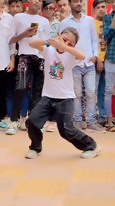 1.6M views · 62K reactions | Har Haseeno Ko Mujhse Pyar Hai❤️……. #dance #song #manisha682 | Manisha Sarkar | Facebook