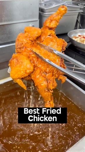 Jen G. on Instagram: "Jong-Ro @jongrochicken is BACK in Las Vegas with a new location. This is the most delicious Korean Fried chicken you can find anywhere. They have a made-to-order ramyun (ramen) area, crispy, juicy chicken & wings and all the delicious street food like tteokbokki, noodles, block cheese & more. Add them to your list of places for lunch or dinner in Inspirada. #vegas #lasvegas #vegasstarfish #friedchicken #food"