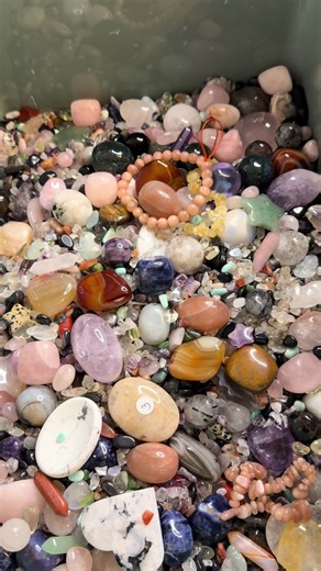 Get Ready for Valentine's Day with Crystal Confetti