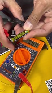 77K views · 3.3K reactions | Multimetro Rango VS AutoRango Voltaje corriente alterna voltaje corriente directa continuidad amperaje ejemplos con nuestro cable de cobre Indiana Wire & Cable #edgarelectricoplomero #1TMaMas #tutecnicoeddar #escuelaferretera #electricista #electricidad #tlapaleria #ferreteria #materialelectrico #cabledecobre #alambredecobre | Electricoplomero | Facebook