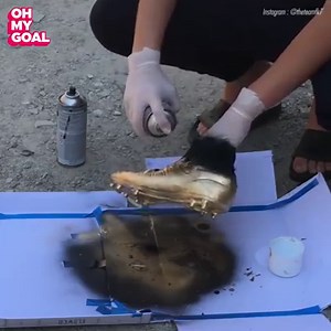 Spray Paint Custom Cleats 🎨 🎥 instagram.com/theteamfk7 | Magic Hands Creations