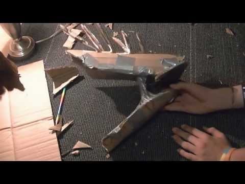 How to make a Halo Needler gun ( all out of cardboard)