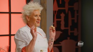 Anne Burrell uses a surprising "ingredient" to help tenderize her octopus before it hits the grill! #WorstCooks is all-new Sunday at 8|7c. Stream it the same day on discovery . #discoveryplus Save the recipe: https://foodtv.com/3vSUJzJ | Food Network