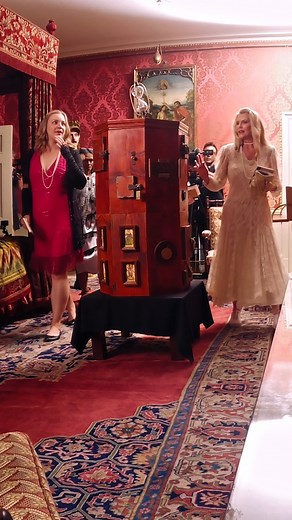 69K views · 2.2K reactions | What's in the box? Secrets! | June’s Journey | Facebook