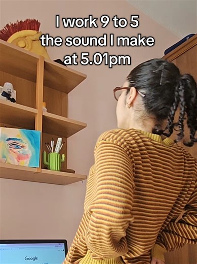 I think my grandma sounds better #comedy #9to5 #corporate #remotework #foryoupage