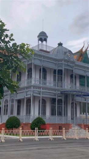This fascinating structure is more formally known as the Napoleon III Pavilion. It stands out from the rest of the Royal Palace complex because of its European style and iron construction, which sharply contrasts with the traditional Khmer architecture that defines most of the palace grounds. The Napoleon III Pavilion has a remarkable history. It was originally constructed in 1869 in Europe for Empress Eugénie of France, the wife of Emperor Napoleon III, for use during the inauguration of the Su
