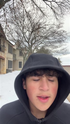 Poker face in the cold