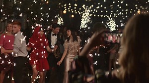 111K views · 1.6K reactions | Introducing the new HUAWEI P40 Series. With its Ultra Vision Leica Quad Camera, 50x SuperSensing Zoom, AI features and 5G capabilities, you will be able to capture the best part of every moment, every time. Pre-order details coming your way soon! #VisionaryPhotography #HUAWEIP40Pro #HUAWEIP40 | Huawei Mobile | Facebook