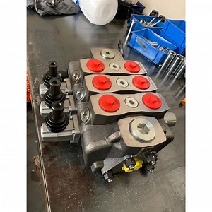 [Hot Item] Walvoil SDS180/3 Solenoid Operated Directional Control Valve