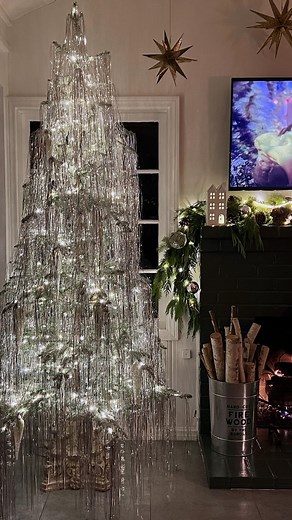 Daniel Preda on Instagram: "TINSEL? I hardly know her! ✨🎄 My diy vintage #tinseltree method went intensely viral last year so I thought I’d bring it back before this seasons festivity begins. It’s absolutely dreamy and giving old Hollywood glamour. I used about 8 packs for a 7.5 foot tree, link in bio for the product I used! ✨ Pls be careful with cats/pets! Happy holidays 🫶🏼 • #tinsel #christmas #christmasdecor #christmastree #holidaydecor #holidays #diychristmas #diy"