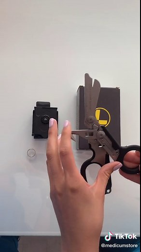 #medicum #leatherman#raptor #scissors #skarje #resevalci #gasilci #paramedic #firefighter#rescue