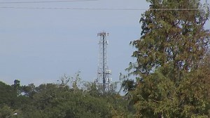 Controversial Lakeland cell phone tower project heads to commission despite residents' concerns
