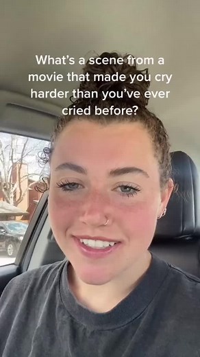 #stitch with @haileyleader that little girl acted the hell out of that role #traintobusan #SpotlightAPI #koreanmovie #khorror #koreanhorror