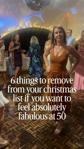 Veronique Gubri on Instagram: "If you want to feel fabulous, strong and glowing in 2026… 1️⃣ The microcurrent device that gives instant glow The Boost is my go-to for a brighter, smoother, more hydrated look in just 2 minutes. ➡️ One of the best beauty buys you can put on your 2025 list. (DM me for info.) 2️⃣ A workout membership you actually enjoy My ideal gift would be a series of 1:1 sessions, complemented by an online membership. @nataliaewingtonyoga for private tuition in person in Surrey o