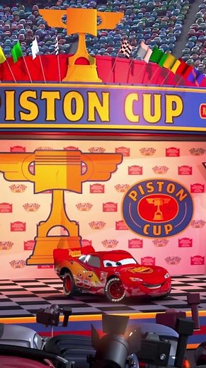 Cars, quatre roues - Extrait : Victoire à trois 🏁