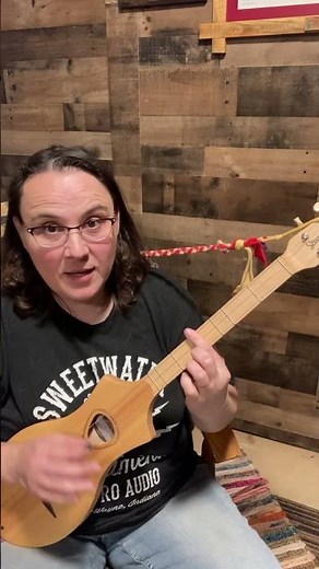 3 EASY Chords on Merlin For 100’s of Songs