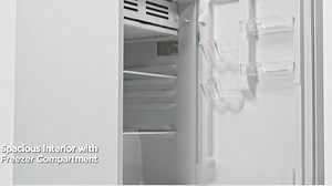 Frigidaire 4.5 cu. ft. Retro Mini Refrigerator with Freezer in White EFR489-COTTON-6COM