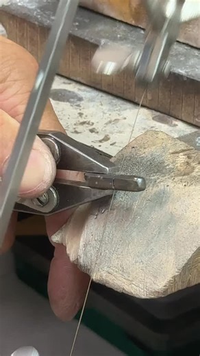 Some pieces are more than jewellery — they’re memory, love and history. About over eight years ago, she lost her engagement ring. No photos. No measurements. Just a vivid memory shared between her and her husband. Together, we recreated her heirloom from the heart 🤍 Handcrafted in white gold, set with a premium quality natural diamond, and finished with a vintage-inspired gallery uniquely designed to honour the original ring she never forgot. Every detail was shaped through conversation, trust 