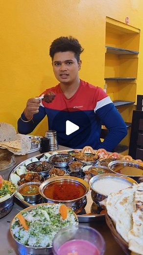 Mahesh Bhike on Instagram: "The Bullet Thali 899/- #BindhastMahi #kolhapur_models_mh09 #kolhapurkar😎👑 #kolhapur #kolhapurfoodie #kolhapurfoodies #thali"