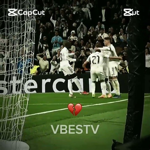 2/3 #foryou #parati #fyp1 #fyp #fyp2026 #tiktok #valverdehattrick #video #youtubeshorts #realmadrid