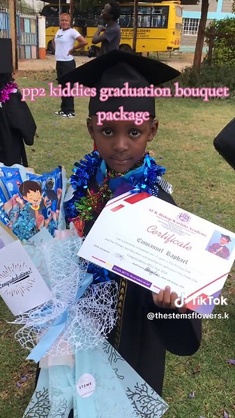 Colorful Graduation Bouquet Package for Kiddies - Joyful Mini Graduate Moment
