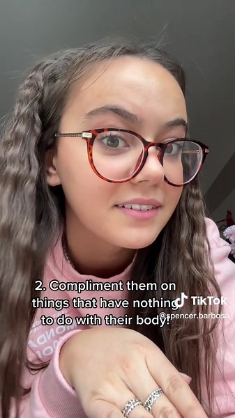 How to Help Someone Struggling with Body Image