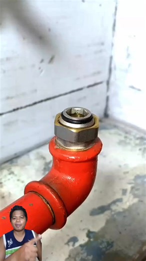 33 reactions · 6 comments | DIY na pantanggal sa nabaling thread #Wow #Amazing #lifehacks #ideas #facebookreelsvideo | Michael Vidad Pomeda | Facebook