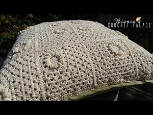 BEAUTIFUL AND EASY TUTORIAL - How to Crochet over a Cushion Cover - Bianca's Crochet Palace