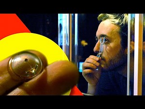 The world's smallest dynamic display for your eye