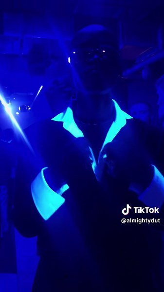 One of the hardest movie intros, for the culture. rip dmx #belly #nas #dmx #90s #90smovies