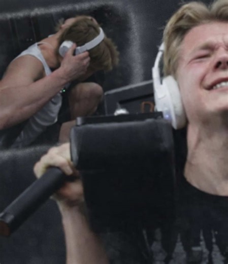 FULL LEGDAY NU OP YOUTUBE: JESSEBALSTRA @SYNCE CODE JESSE @MOGMATERIAL CODE JESSE #gym #15yo #selfimprovement