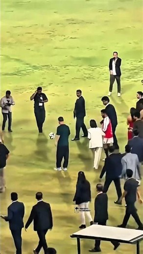 Lion’s Mating Season in India | Rare Wildlife Moment 🦁🇮🇳 #Shorts #lionelmessi