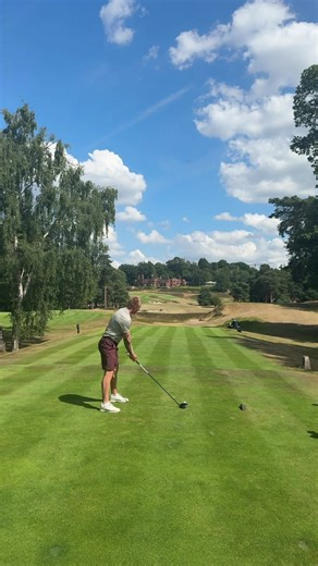 Stunning Golf Backdrops: Share Your Favorites!