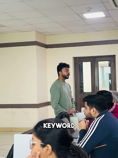 What is Hypertext? (Simple Explanation!)