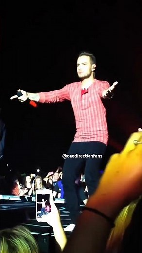 This video make you happy✨ Best Song Ever Live Performance - One Direction