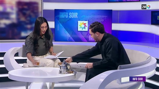 Quand on m’invite en direct pour le journal de 20H sur 2M.ma 😂 J’ai offert du thé avec chebakia et selou ! | Amine Radi