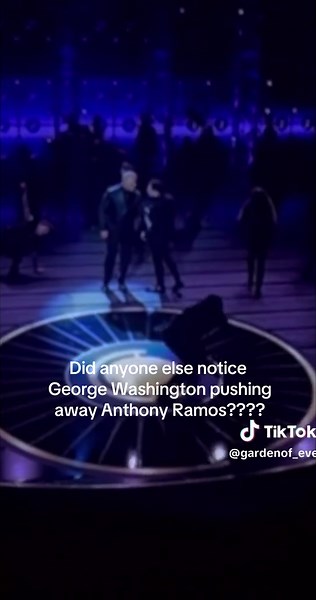 WAS THIS IN THE SCRIPT??? @lin manuel miranda #hamilton #hamiltontonyawards #tonyawards #hamilten #anthonyramos #hamiltonmusical